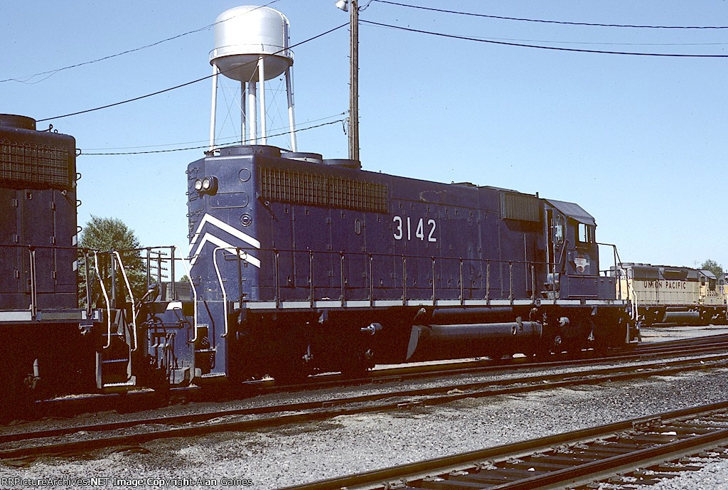 MP SD40-2 3142